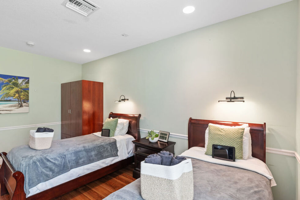 Florida Operations - USR Holdings LLC